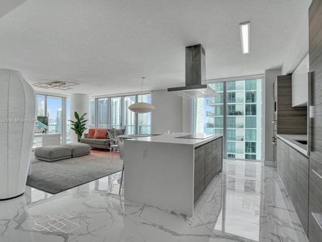 330 Sunny Isles Blvd #5 2207, Sunny Isles Beach, FL 33160