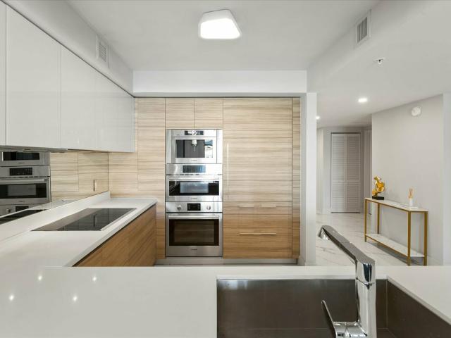 330 Sunny Isles Blvd 5 705, Sunny Isles Beach, US, FL