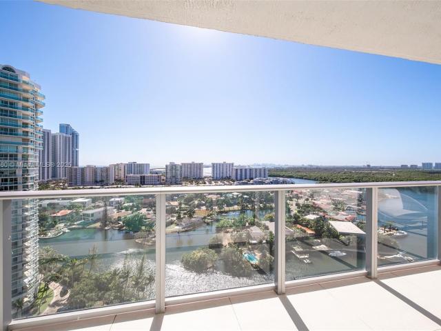 330 Sunny Isles Blvd, Sunny Isles Beach, FL