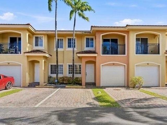 330 SW 2nd Ave Apt 14, Hallandale Beach, FL 33009