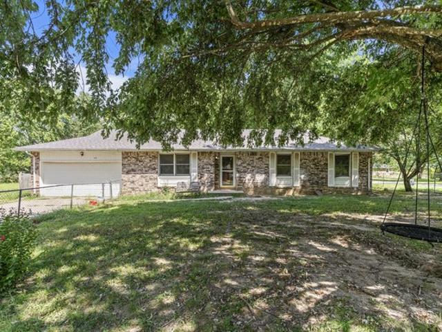 330 Peacock Ln, Fordland, MO 65652