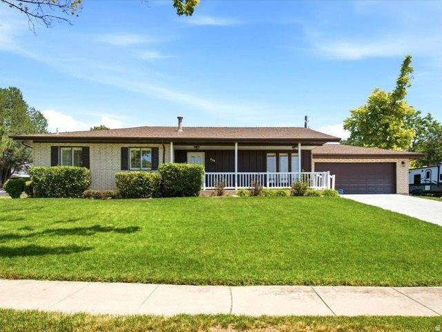330 Pin Oak Ln W, Kaysville, UT 84037