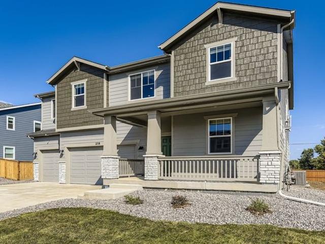 330 Rustic Barn Ln, Berthoud, CO 80513