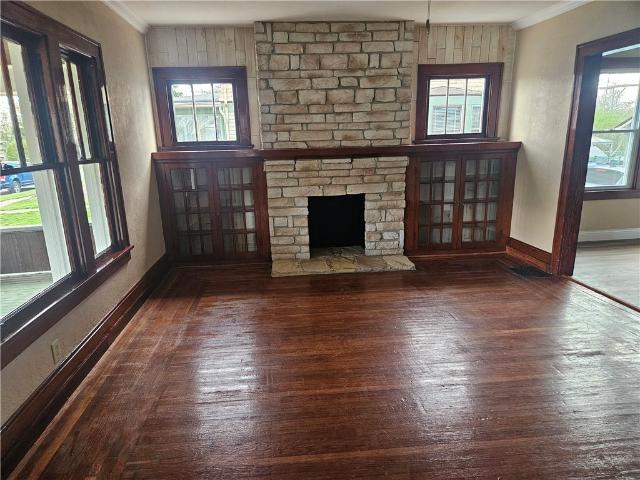 330 W Venango
