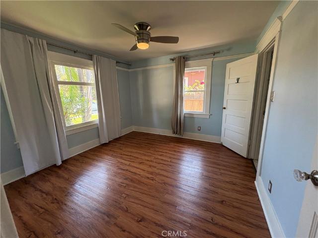 330 W Whiting Avenue