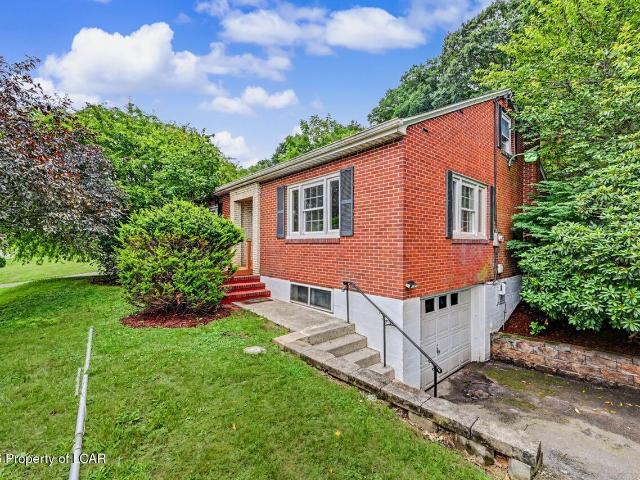 330 w foothills drive