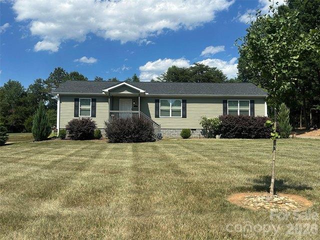 330 W Memorial Hwy, Harmony, NC 28634
