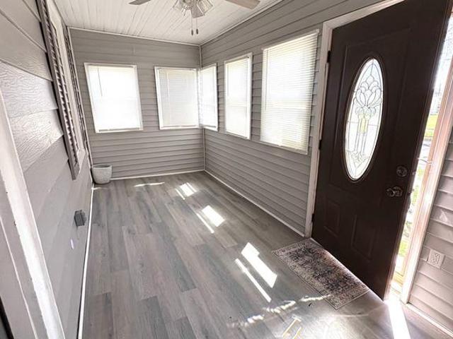 330 W Peach Street
