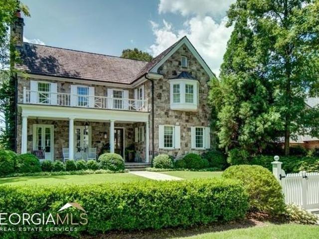 330 Woodward Way NW, Atlanta, GA 30305