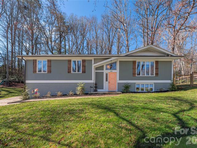 330 Woody Ln, Asheville, NC 28804 | MLS #4354 | Compass