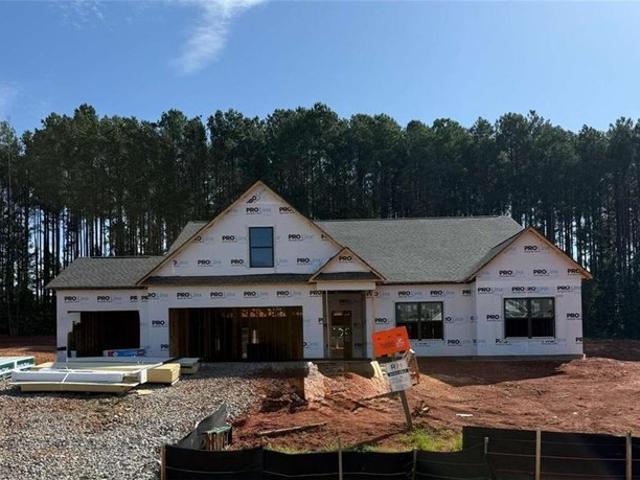 330 Weslyn Dr, Social Circle, GA 30025
