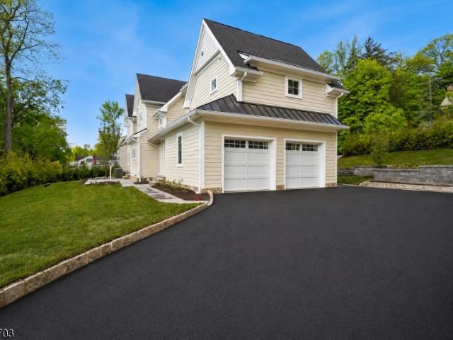 330 Wyoming Ave