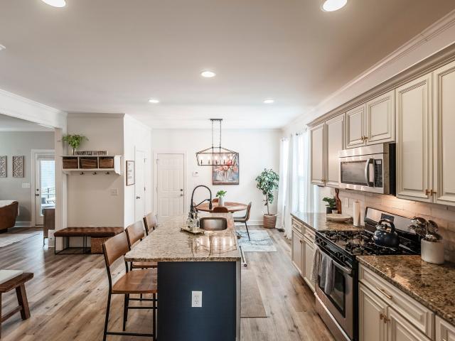 330 Tippecanoe Dr