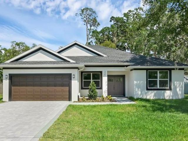 330 Vincent Dr, Mount Dora, FL 32757