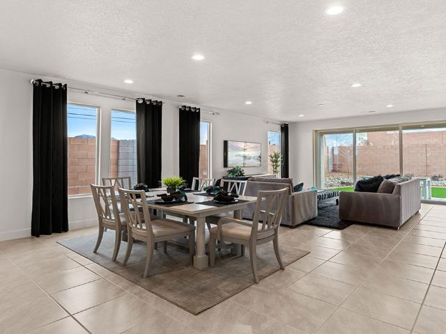 3314 Los Feliz