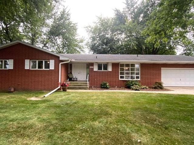 3314 Rustic Ln, Crown Point, IN 46307