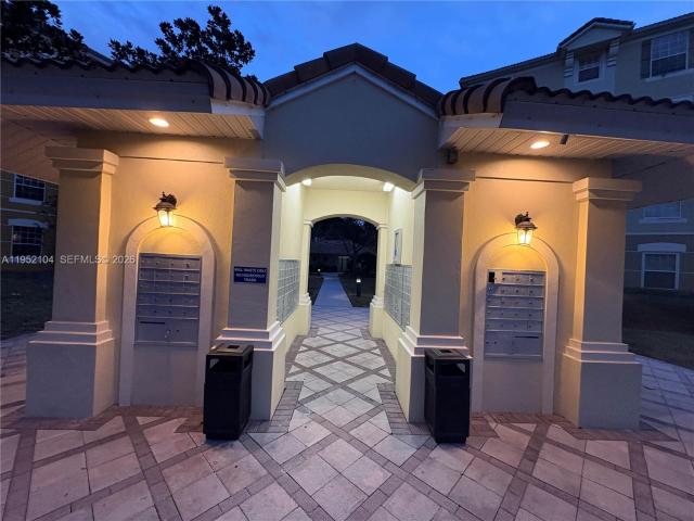 3314 Robert Trent Jones Dr, Unit 205, Orlando, FL 32835 | MLS #A11952