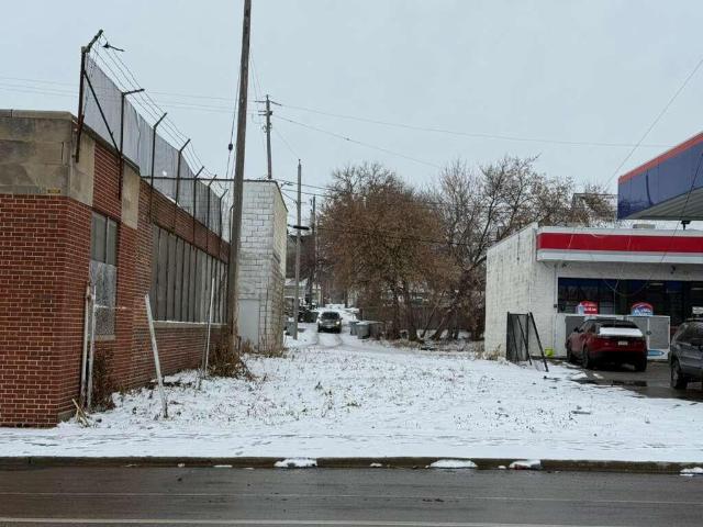 3314 W Vliet St, Milwaukee, WI 53208 | MLS #1946