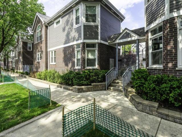 3315 N RACINE Avenue, E, Chicago, IL 60657