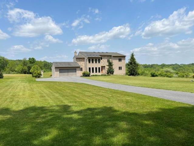 3315 Frontier Rd, Weisenberg Township, PA 19530