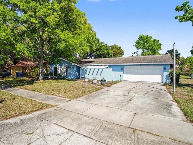 3315 Las Brisas Dr, Brandon, FL 33511 | MLS #TB8489 | Compass