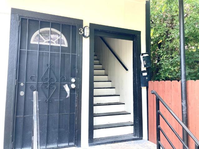 3315 Reeves St, Unit 3, Houston, TX 77004 | MLS #10235 | Compass