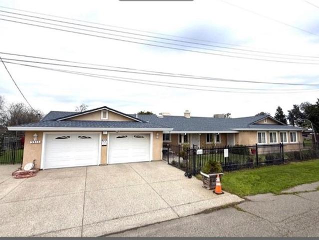 3315 Sunnyview Ln, North Highlands, CA 95660