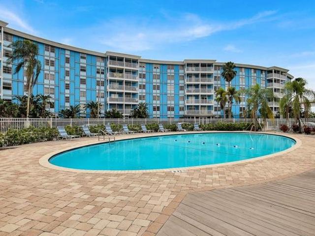 3315 58th Ave S #604, Saint Petersburg, FL 33712
