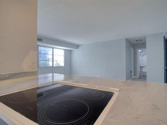 3315 58th Ave S, Unit 112, St. Petersburg, FL 33712 | MLS #TB8456