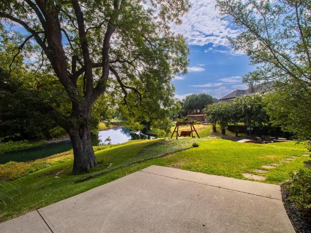 3316 Meadow Wood Drive