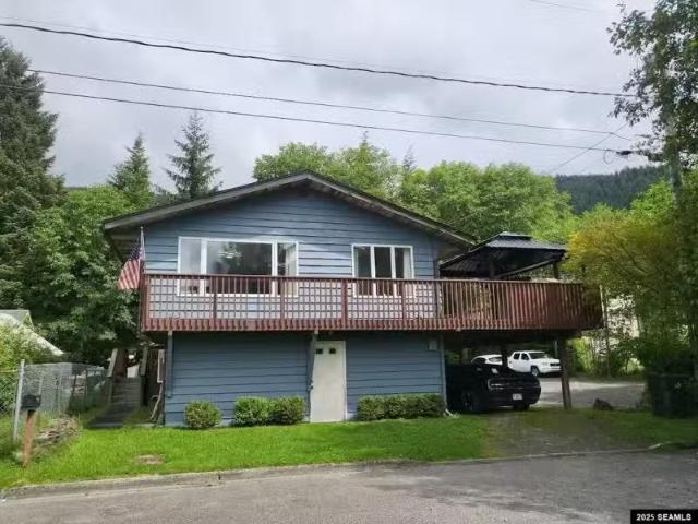 3316 ARNOLD AVE, KETCHIKAN, AK 99901 Single Family Residence F.