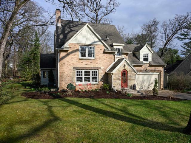 3316 Blackhawk Dr, Madison, WI 53705 | MLS #2018 | Compass