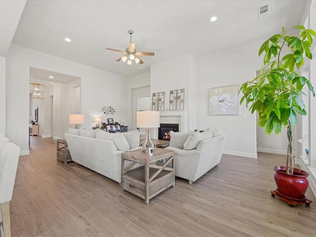 3316 Honey Suckle Lane