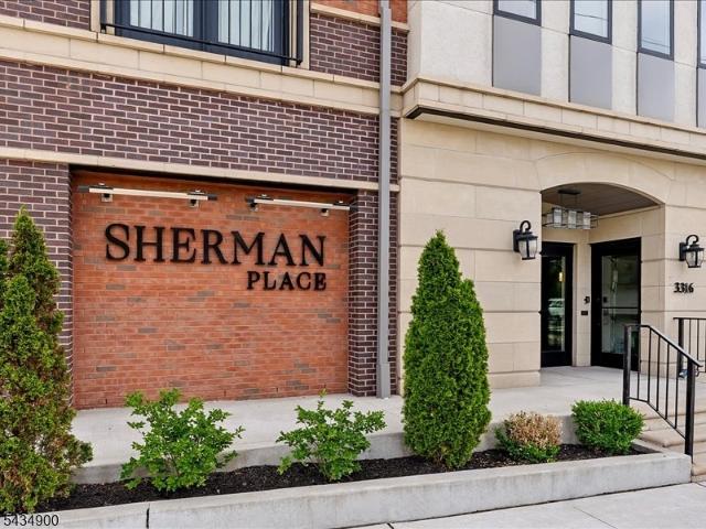 3316 John F Kennedy Blvd # 404
