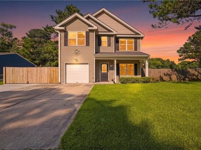 3317 Dunedin Dr, Chesapeake, VA 23321