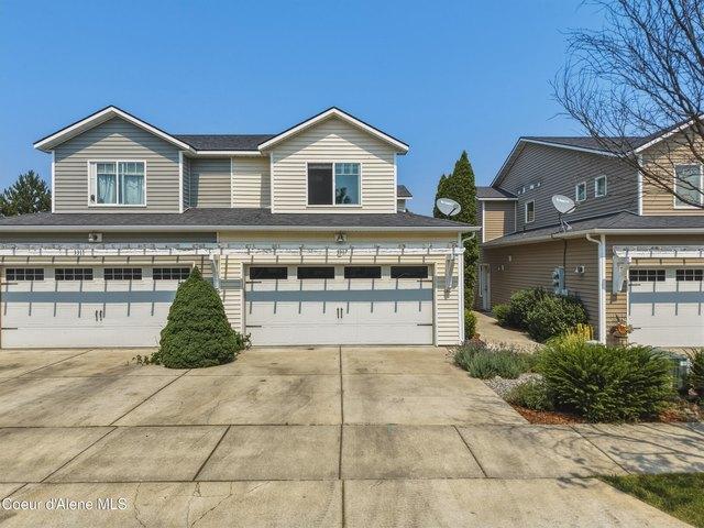 3317 E Brownstone Ct, Post Falls, ID 83854