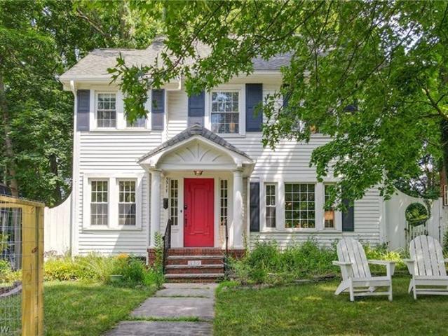 3317 E Monmouth Rd, Cleveland Heights, OH 44118