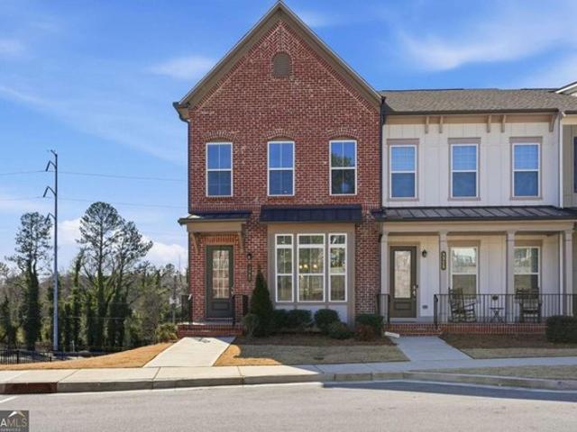 3317 Park Pointe Cir, Scottdale, GA 30079