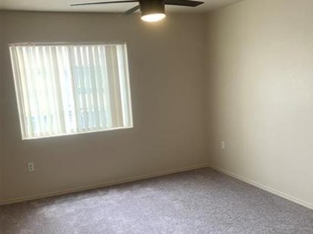 3318 N Decatur Boulevard 2093
