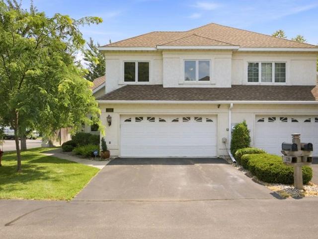 3318 Breconwood Cir, Wayzata, MN 55391