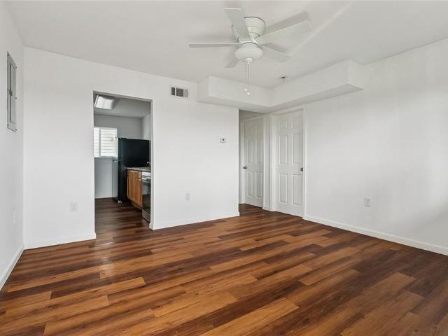 3318 Broadway Street # 303