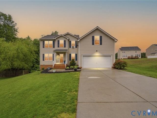 3318 Greenham Dr, Chester, VA 23831