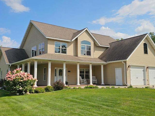 3318 Highland Drive NE