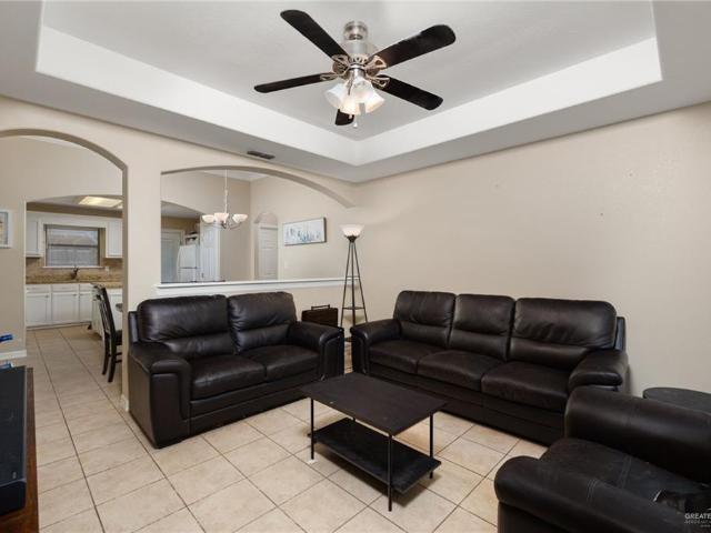 3318 Legacy Lane