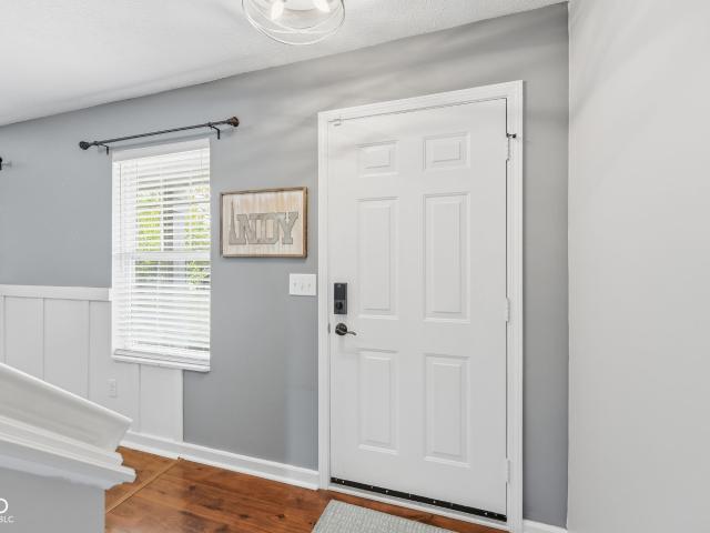 3318 Redbud Court