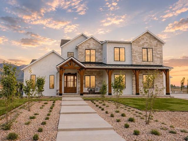 3318 W Cheyenne Rd, Eagle Mountain, UT 84013
