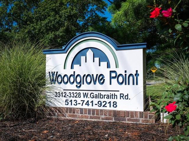 3318 W Galbraith Rd, Cincinnati, OH 45239