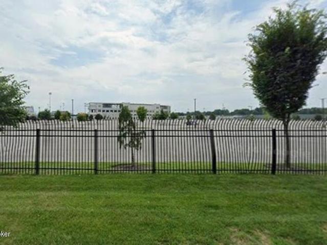 3318 Wizard Ave, Louisville, KY 40215