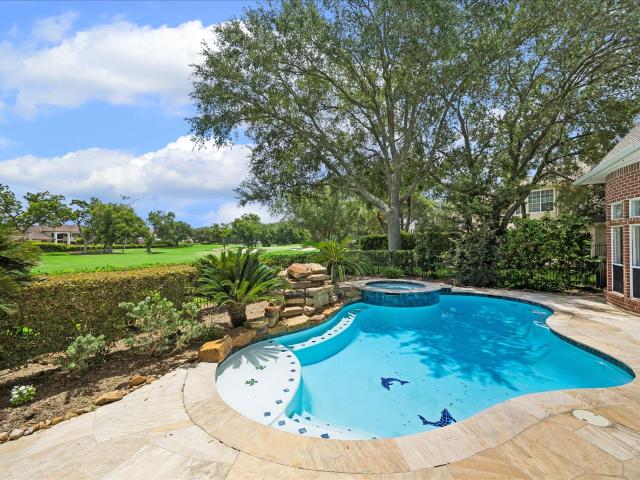 3319 Oakland Drive