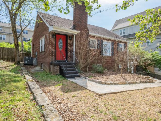 3319 Orleans Dr
